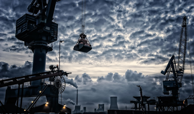 Overall Equipment Effectiveness (OEE): What You Need to Know - WorkTrek